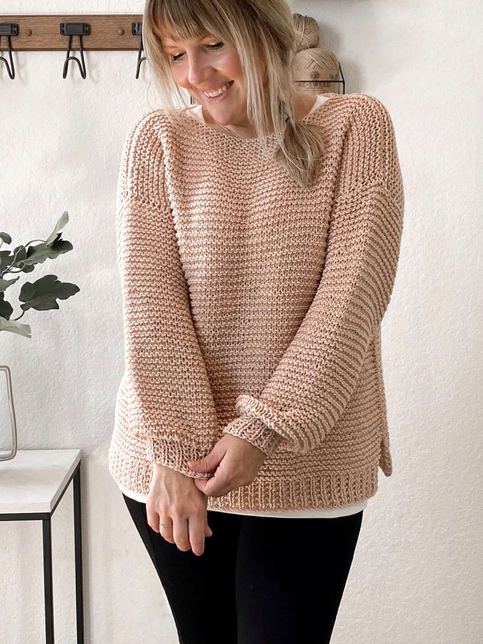12 Beginner Knitting Patterns for Beautiful Easy Sweaters - Make Calm ...